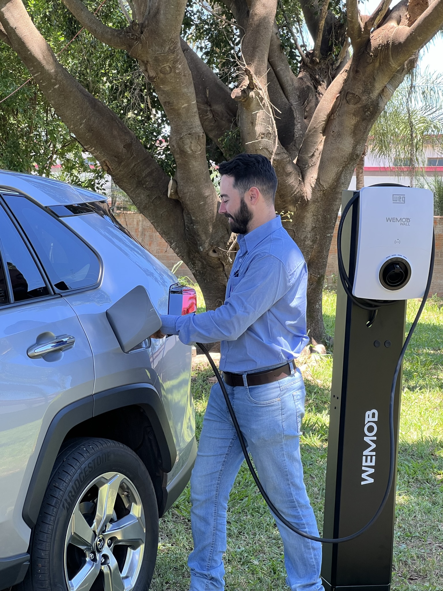 KINSOL - Eletropostos trazem novas oportunidades a donos de negócios ...